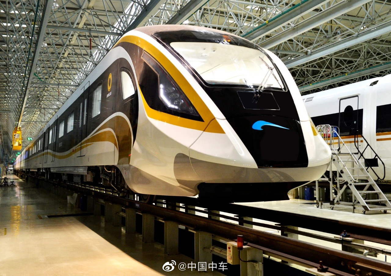 Trem autônomo e inteligente na velocidade de 160Km/h estreia em Chengdu ...