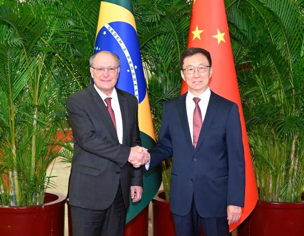 Na China, Alckmin e vice-presidente chinês participam de reunião da ...